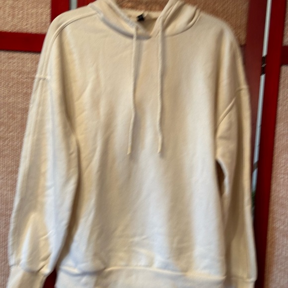 Universal Thread | Tops | Universal Thread Goods Cream Colored Hoodie ...